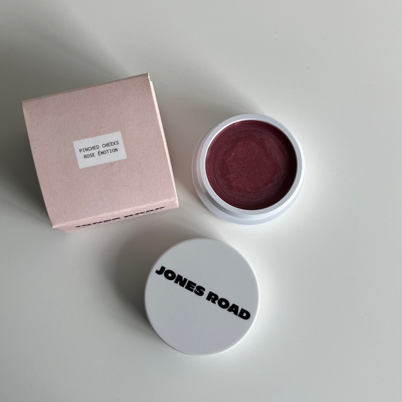 Jones Road | Makeup | Jones Road Mini Miracle Balm In Pinched Cheeks ...